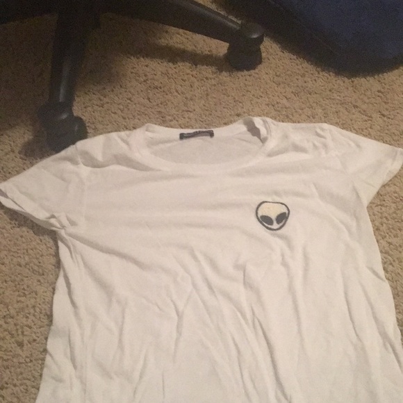 Brandy Melville | Tops | Brandy Melville Alien White Tee | Poshmark